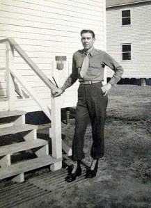 Pfc. Bob Tidwell served with the 10th Mountain Division in Italy during ...