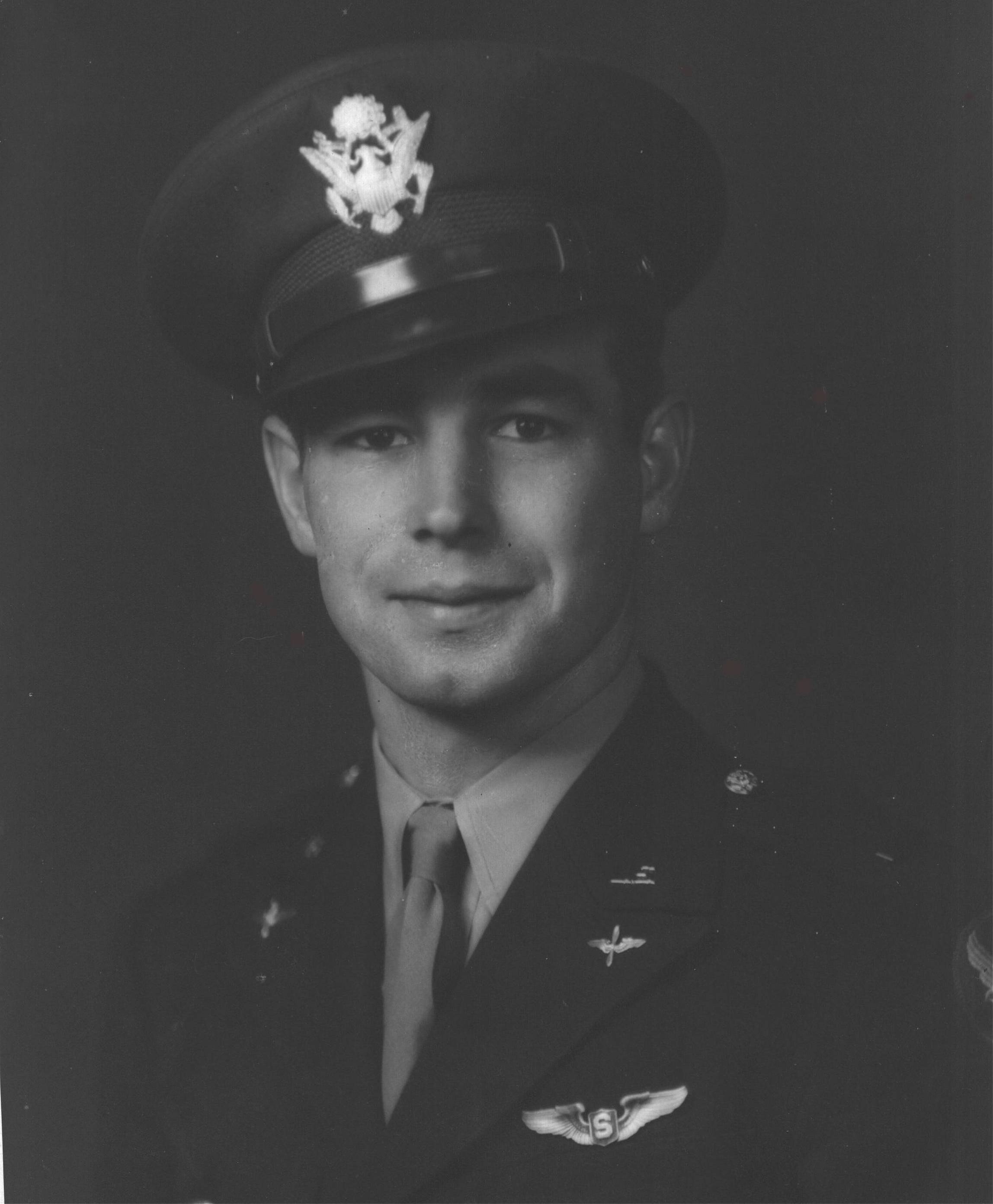 1st Lt. Ken Stetson received DFC for fire bombing Japanese cities in WW ...