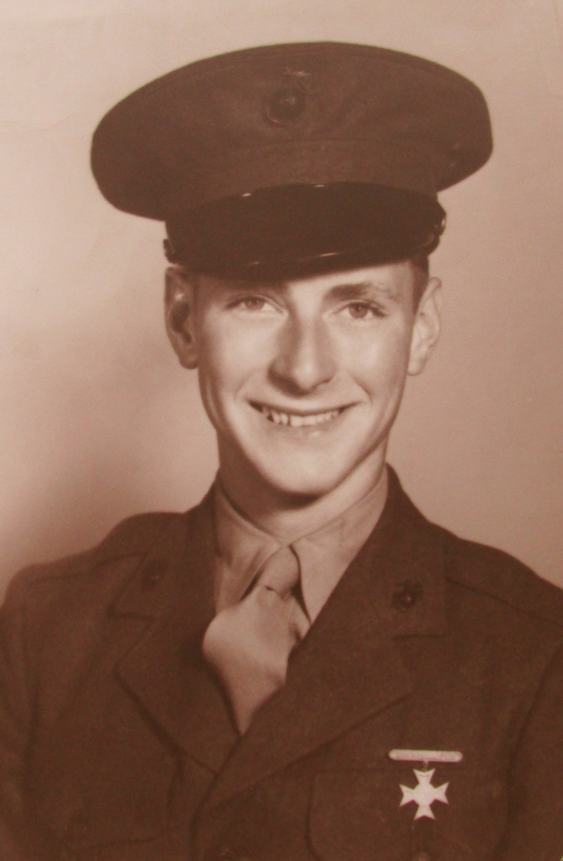 Bob Porter survived direct hit on landing craft at Iwo | War Tales