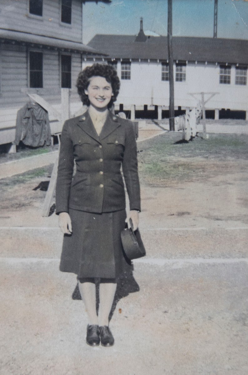 Mary O’Neil of La Casa became 18-year-old clerk typist in Washington ...